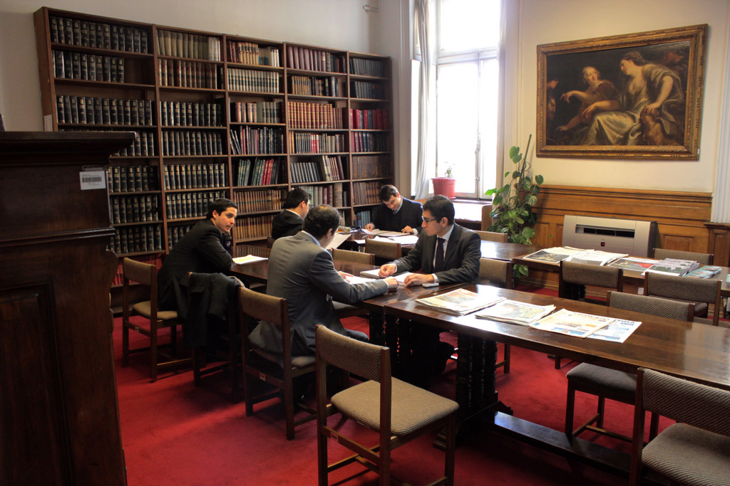 Historia - Academia Diplomática de Chile Andrés Bello