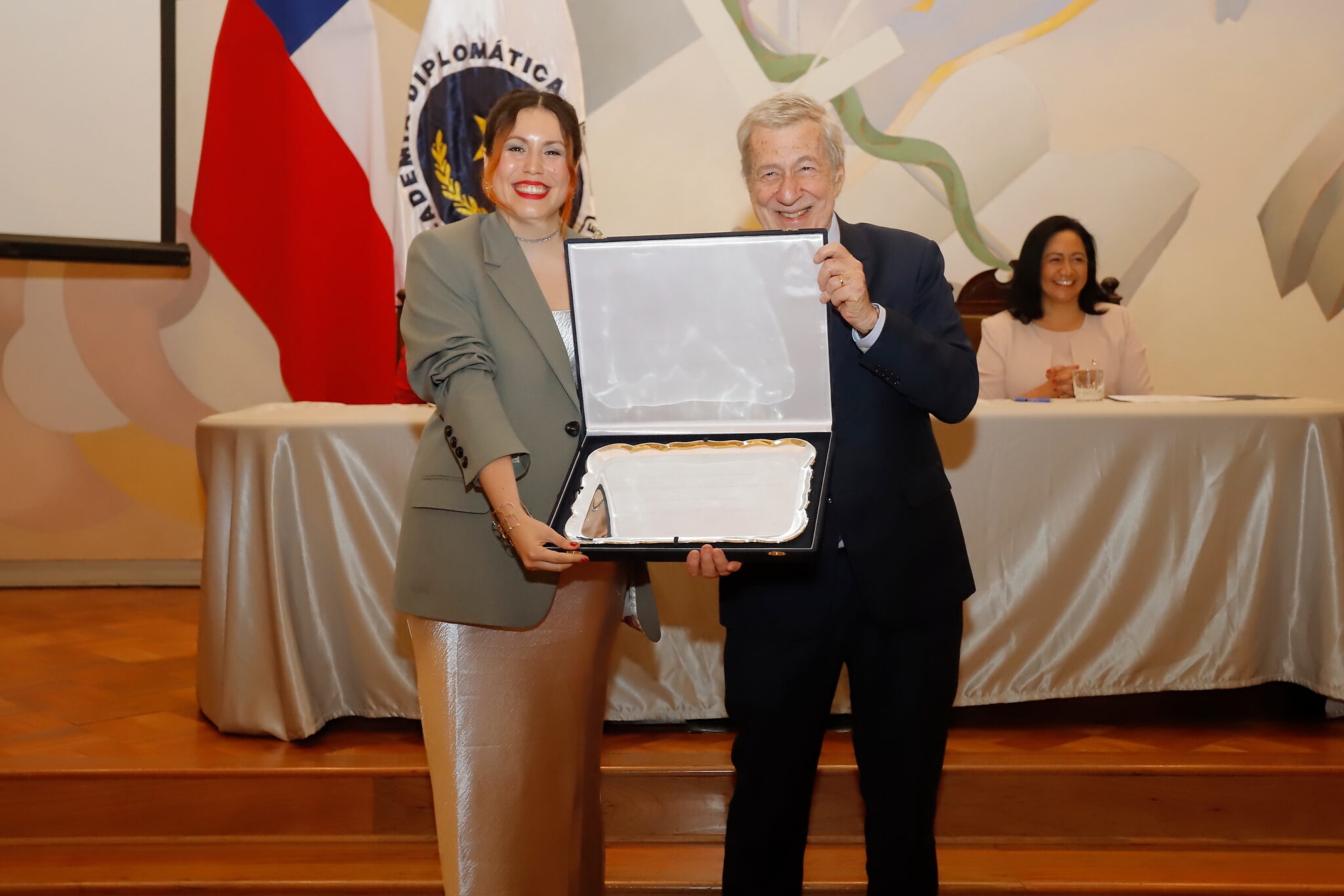 Home - Academia Diplomática de Chile Andrés Bello